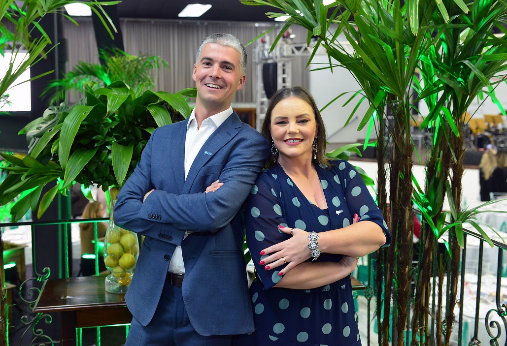 ADCE Caxias do Sul apresenta nova direção para gestão 2024 | Notícia ...