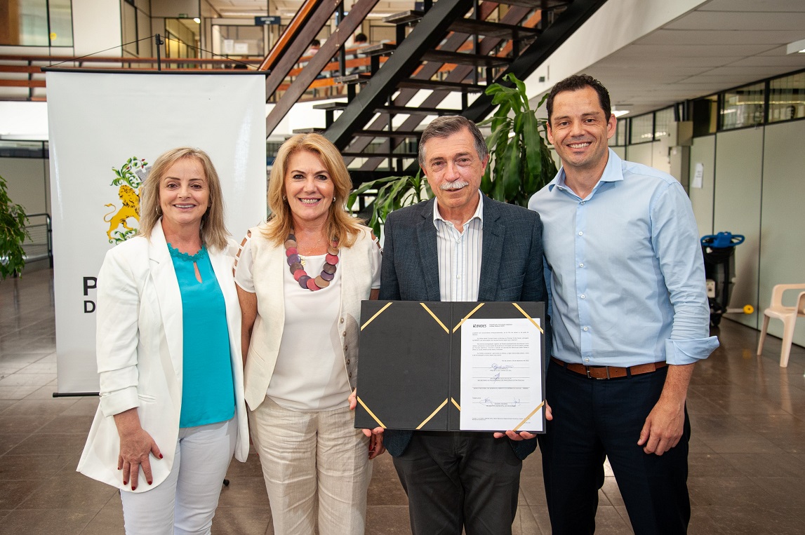 Prefeitura de Caxias assina estruturação da PPP de Educação Infantil ...