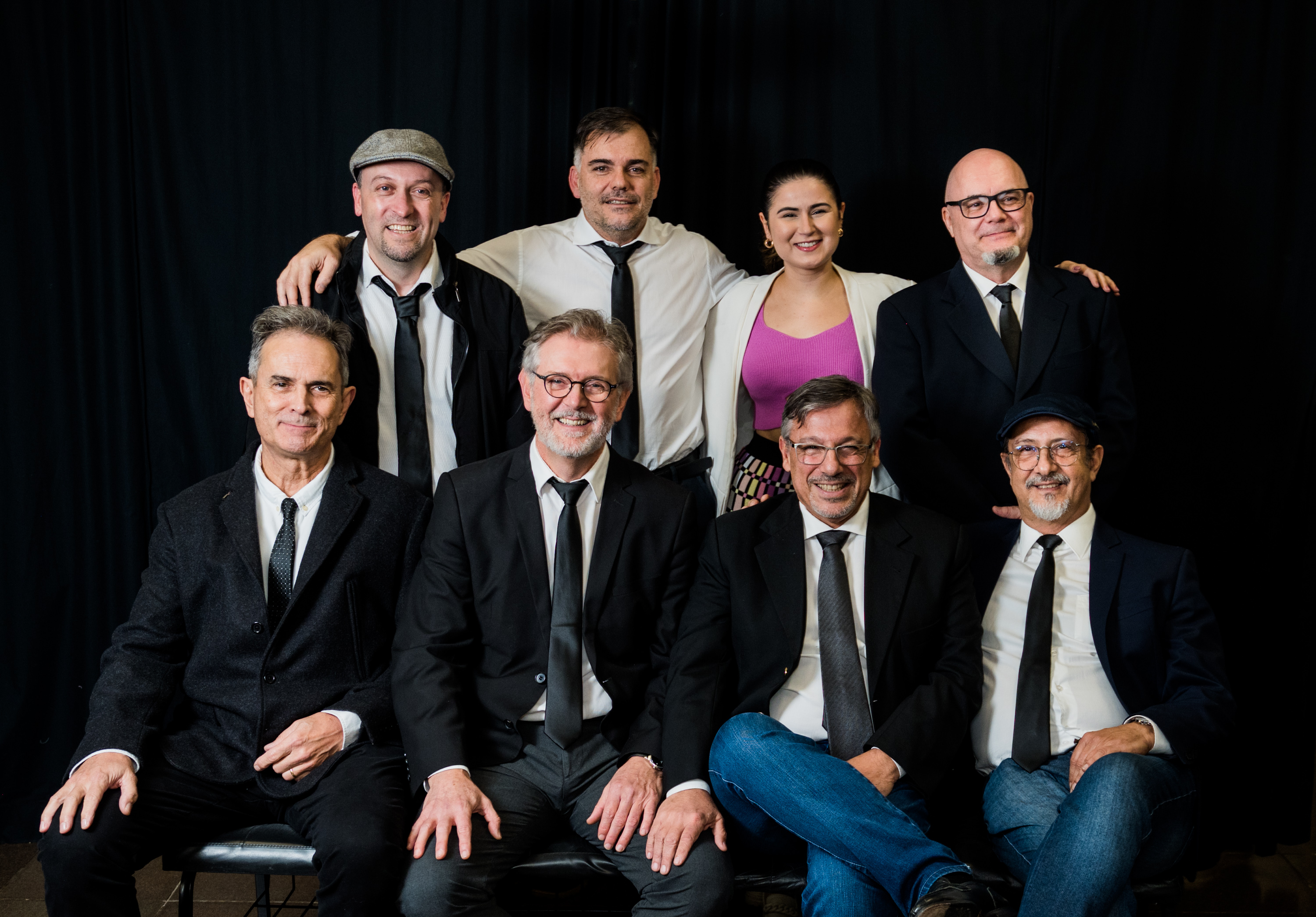 Banda formada por médicos faz show em prol do Inav e Quindim, em Caxias ...