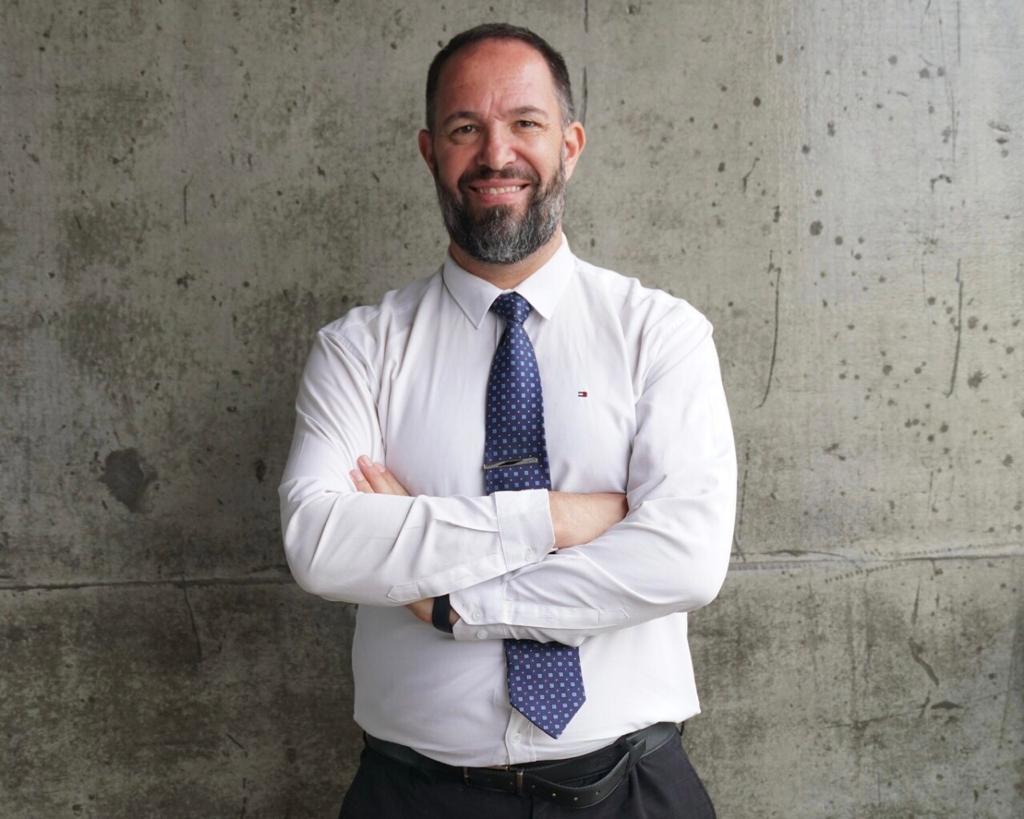 Professor Claudio estreia na política como deputado estadual | Notícia ...